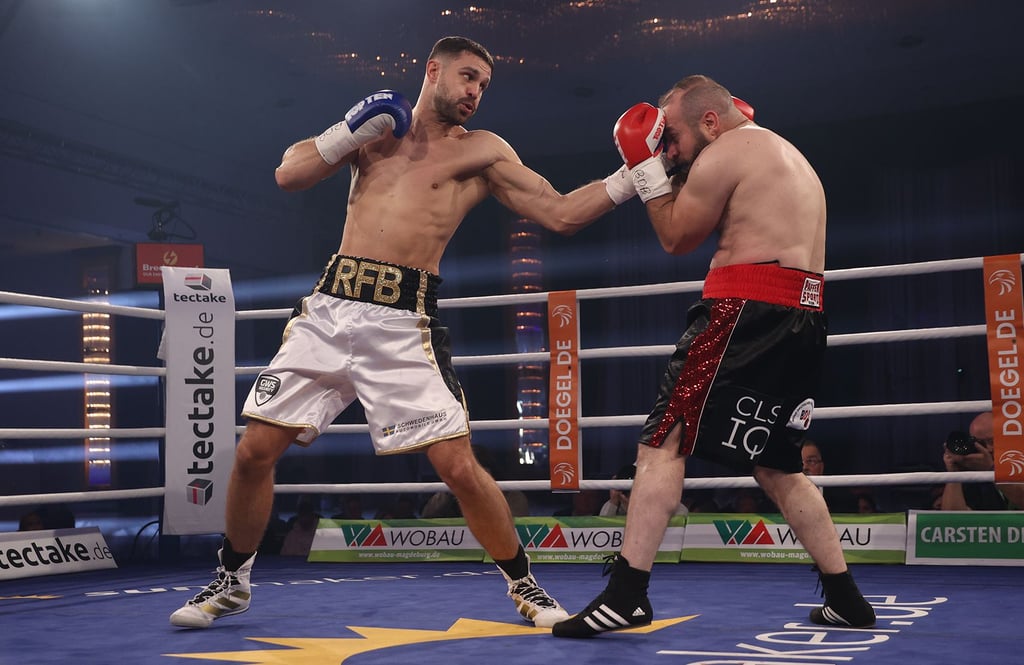 SES-Boxer Fress und Eifert sammeln zum Jahresabschluss zwei Gürtel