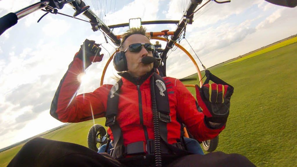 Gleitflieger auf Rekordjagd : Gleitflieger auf Rekordjagd : Hobbypilot ...