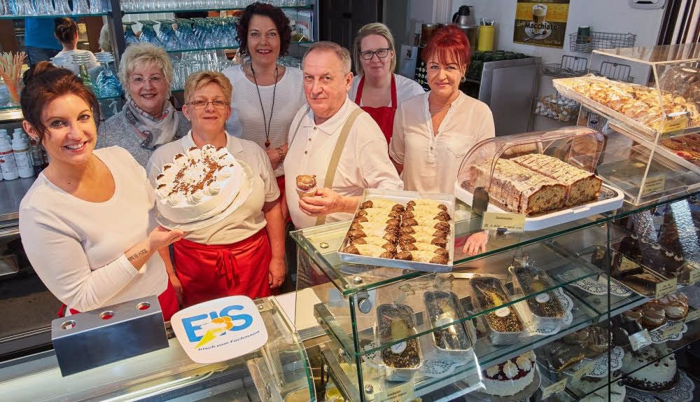Konditorei-Eiscafé Schmelzer in Bernburg: Konditorei-Eiscafé Schmelzer ...