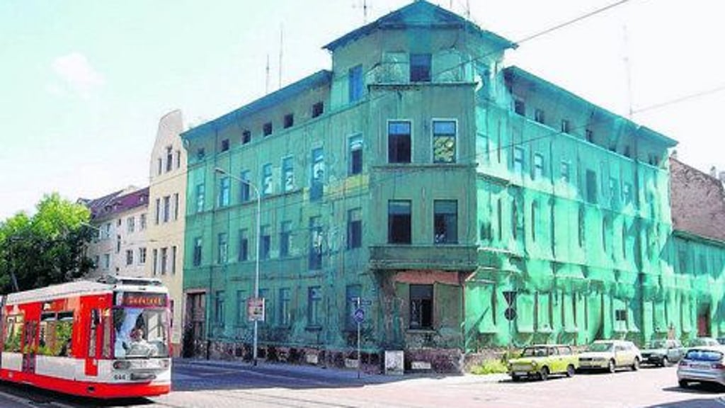 Marode Häuser: Marode Häuser: Wenn's nebenan bröckelt