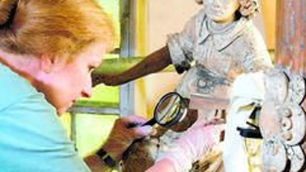 Fischleim hilft dem Kunterbunten