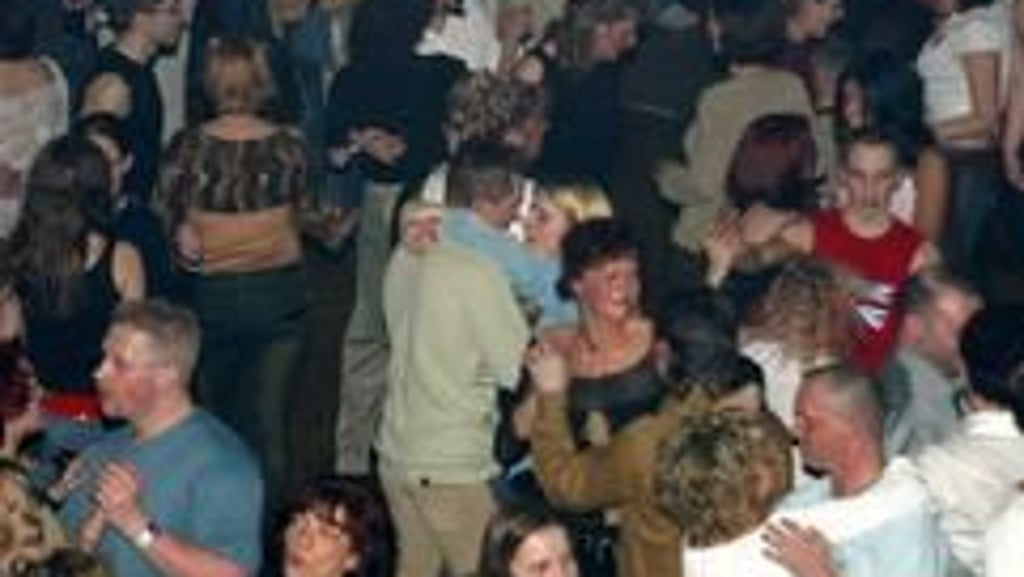 Tanz mit Weißenfelser Kultdisko «Orion»: Tanz mit Weißenfelser ...