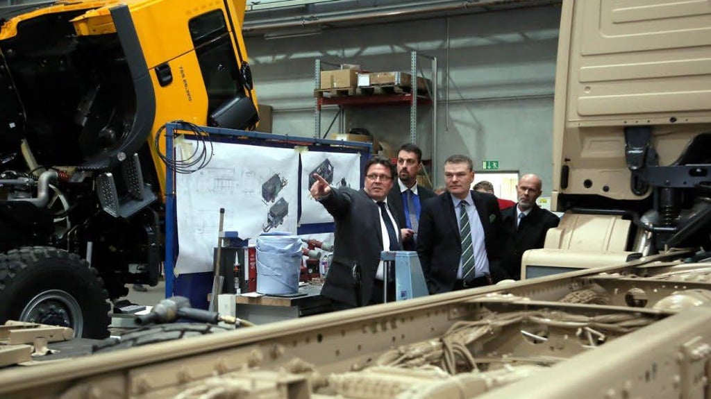 Elster: Elster: Stahlknecht zeigt Interesse am Empl-Fahrzeugwerk