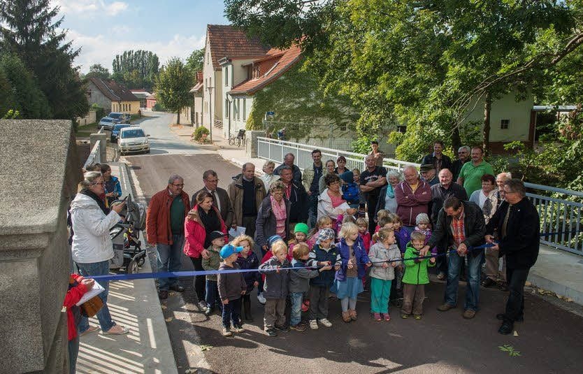 Bauprojekte in Reinstedt: Bauprojekte in Reinstedt: Übergabe im Doppelpack