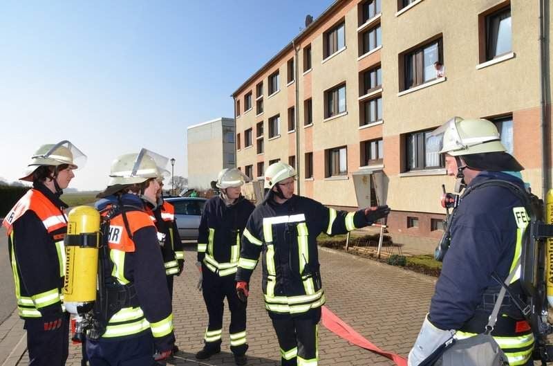 Feuerwehr ist aus dem Dorfleben nicht wegzudenken Feuerwehr ist aus dem Dorfleben nicht wegzudenken