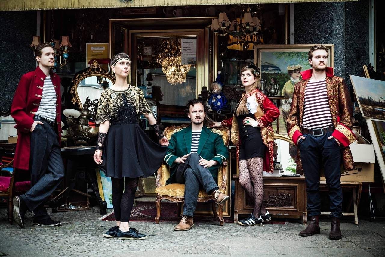 Friling transportieren den Swing