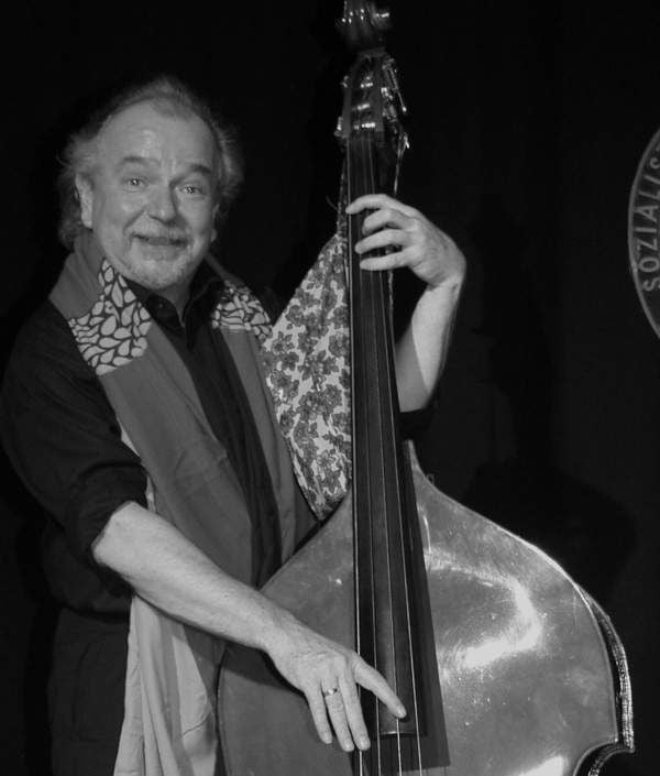 Frank Hengstmann gastiert mit "Ein Dummer, zwei Gedanken"