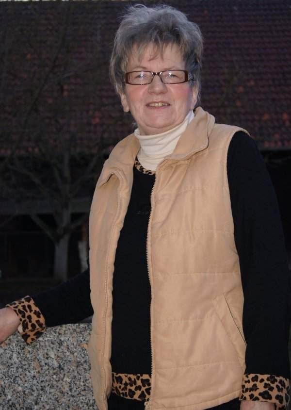 Helga Steinig bleibt für Mose am Ball