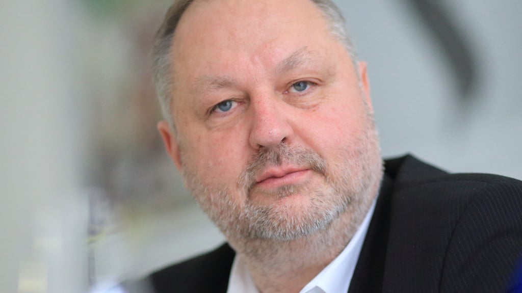 Feuerwehr Mehringen: Feuerwehr Mehringen: Fahrzeug vor der Nase ...