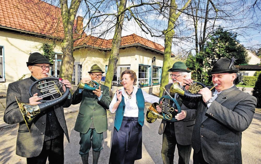 25 Jahre Landgasthof Lingenau: 25 Jahre Landgasthof Lingenau: Ingrid ...