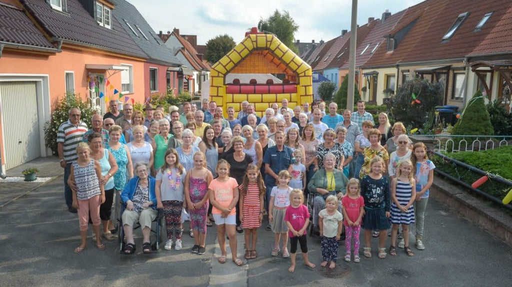 Rathenaustraße: Rathenaustraße: Nachbarn feiern Straßenfest