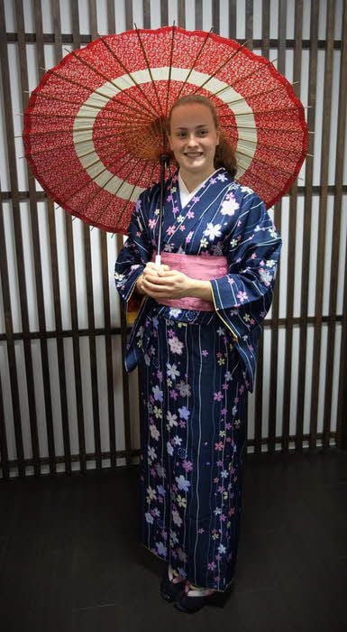 Laura Riedemann: Halles Schwimm-Hoffnung macht vor WM einen Umweg über ...