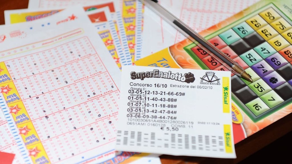 Noch nicht gemeldet Noch nicht gemeldet Italiener gewinnt uber 163 Millionen Euro im Lotto