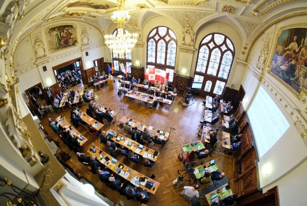 Stadtratssitzung in Halle: Stadtratssitzung in Halle: AfD-Stadtrat Gernot Nette tritt aus der ...