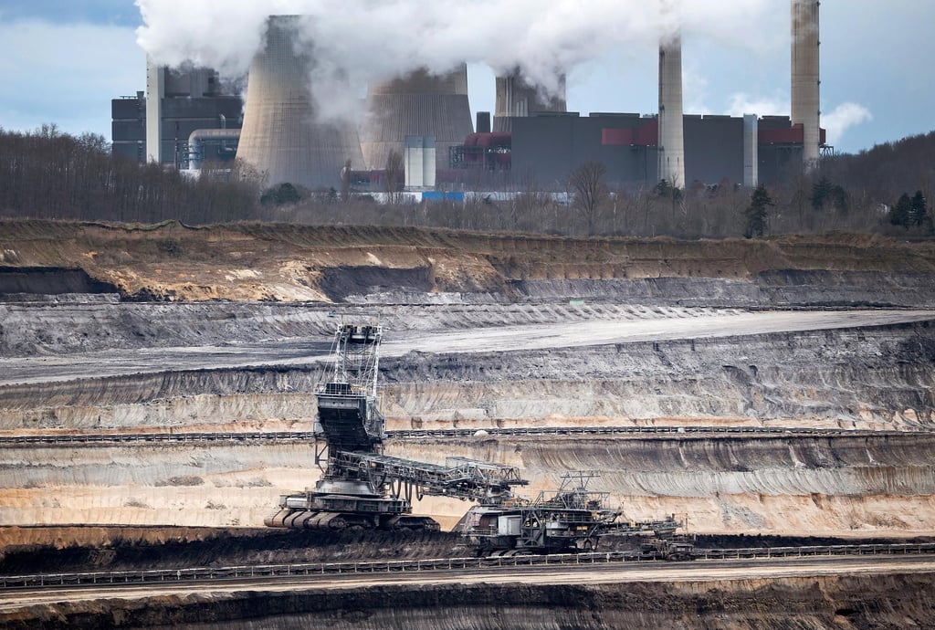 Für Selbstabholer: Braunkohle-Bagger wird in Hamburg versteigert