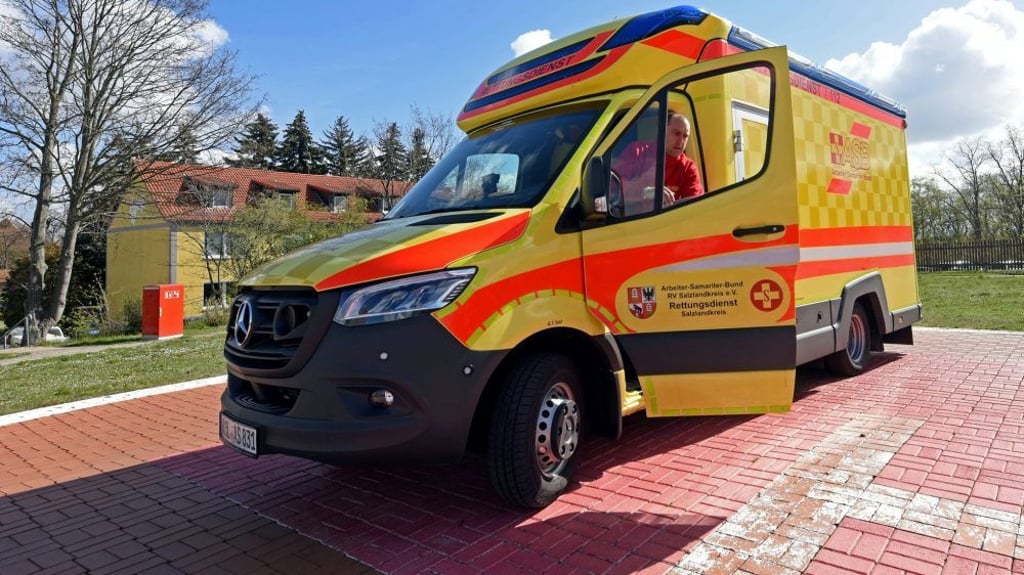 Rettungsdienst: ASB-Rettungsdienst Aschersleben und Seeland bekommt zwei neue Einsatzwagen: Für ...