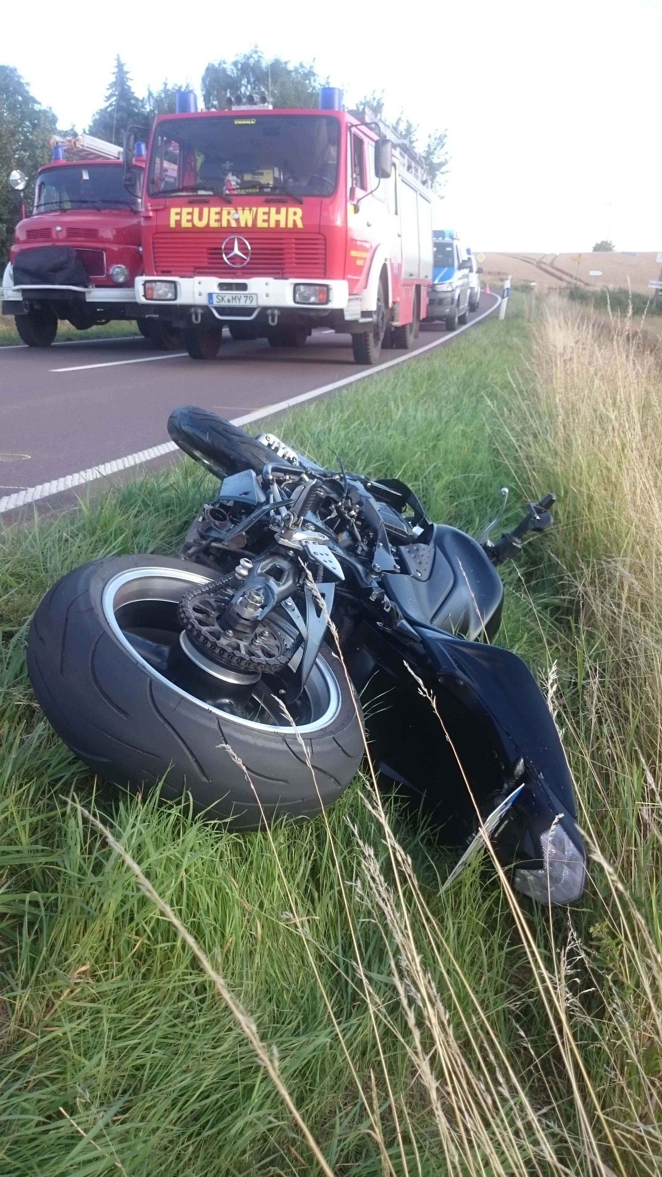 Petersberg : Petersberg : Motorradfahrer wird bei Unfall schwer verletzt