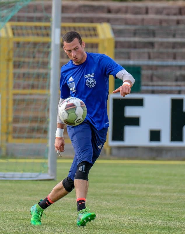 Amerikaner Waite spielt beim VfL 96: Amerikaner Waite spielt beim VfL ...