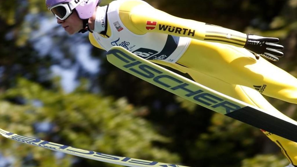 Wellinger gewinnt Sommer Grand Prix in Hinterzarten