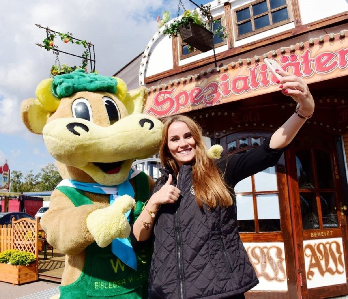 Eisleber Wiese 2019: Eisleber Wiese 2019: Influencerin Lisa-Marie Sauer ...