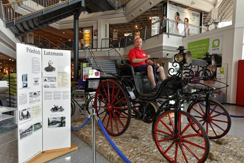 Der Original-Pfeil: Der Original-Pfeil: Oldtimer von Friedrich Lutzman wird zurzeit in Dessau ...