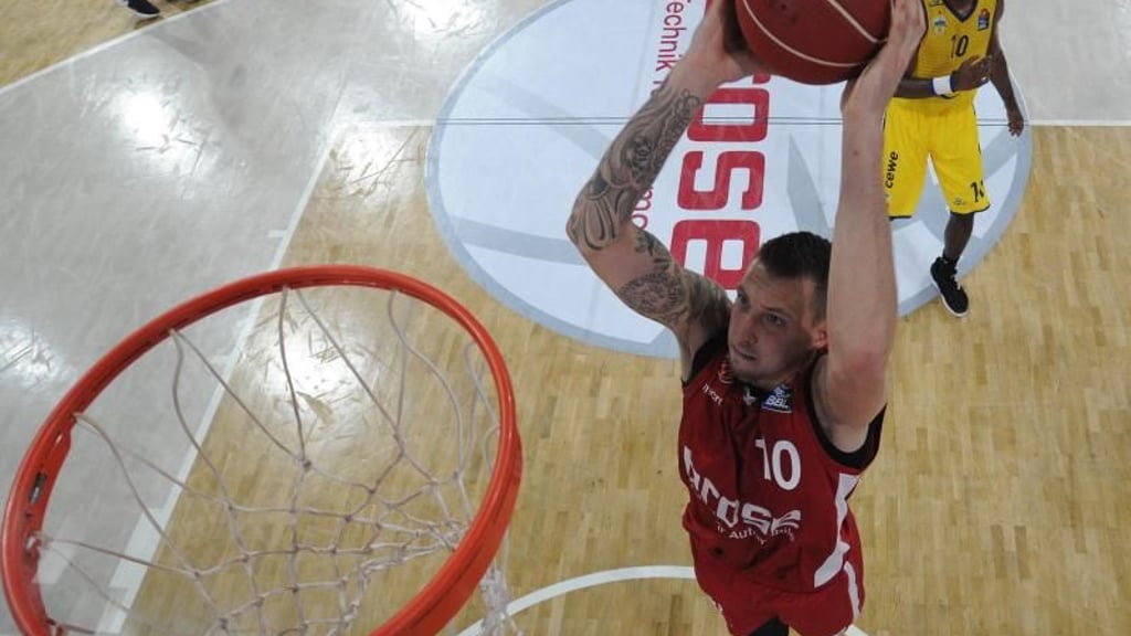 Bamberger Daniel Theis vor Wechsel in die NBA