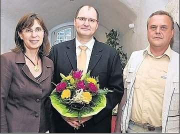 Tino Bauer wird erst durch das Los Wanzlebens neuer Stadtratsvorsitzender