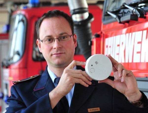 Erste Vermieter rüsten Wohnungen auf - Bis 2015 müssen alle Rauchmelder ...