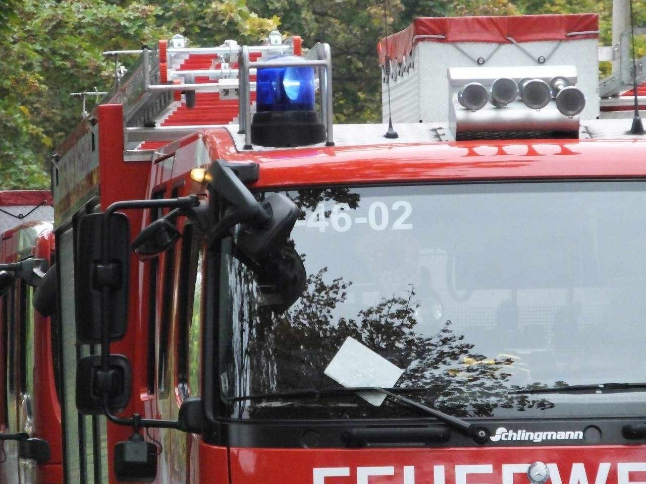 Brandbombe in der Kreuzhorst sorgt für Feuer