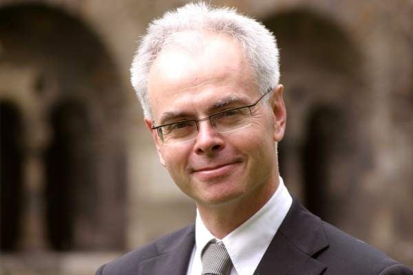 Barry Jordan spielt die Domorgel