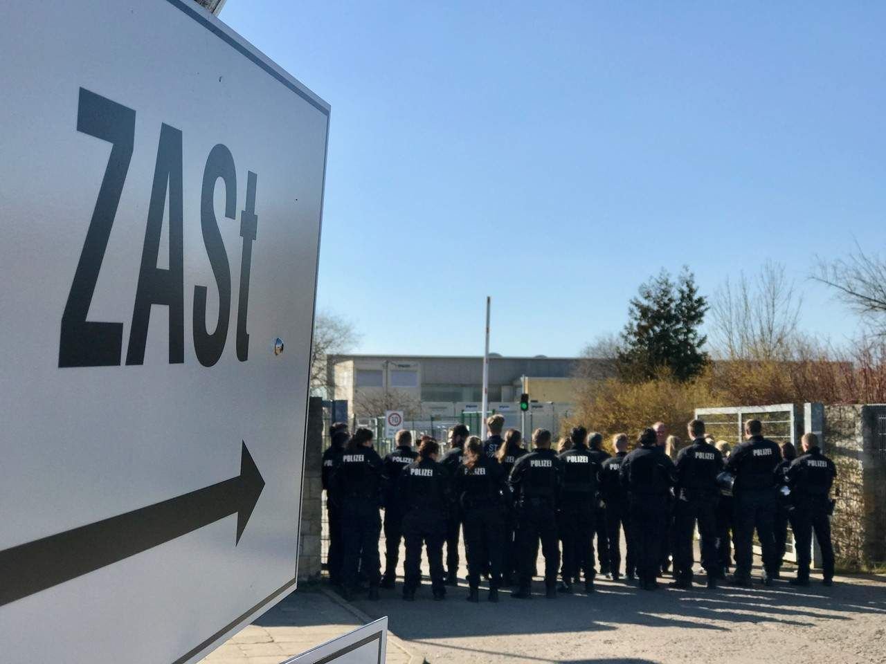 Zast-Randale bewusst angezettelt?