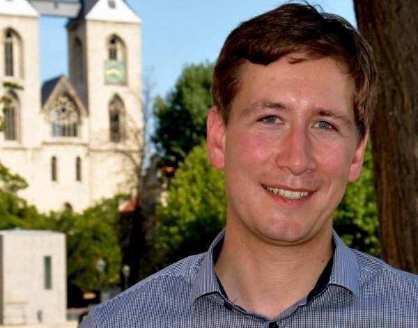 Auf einen Kaffee mit Daniel Szarata