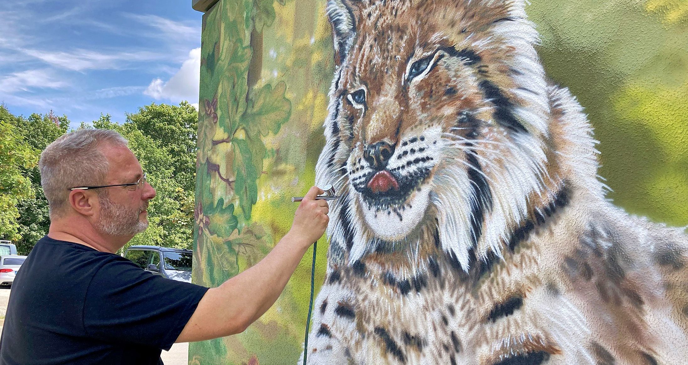 Mike Mensing ist leidenschaftlicher Airbrush-Künstler