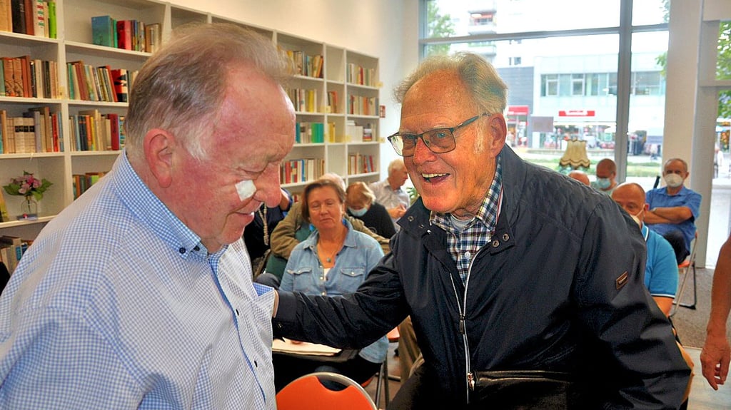 Peter Sodann trifft Täve Schur in der Magdeburger Bücherkiste