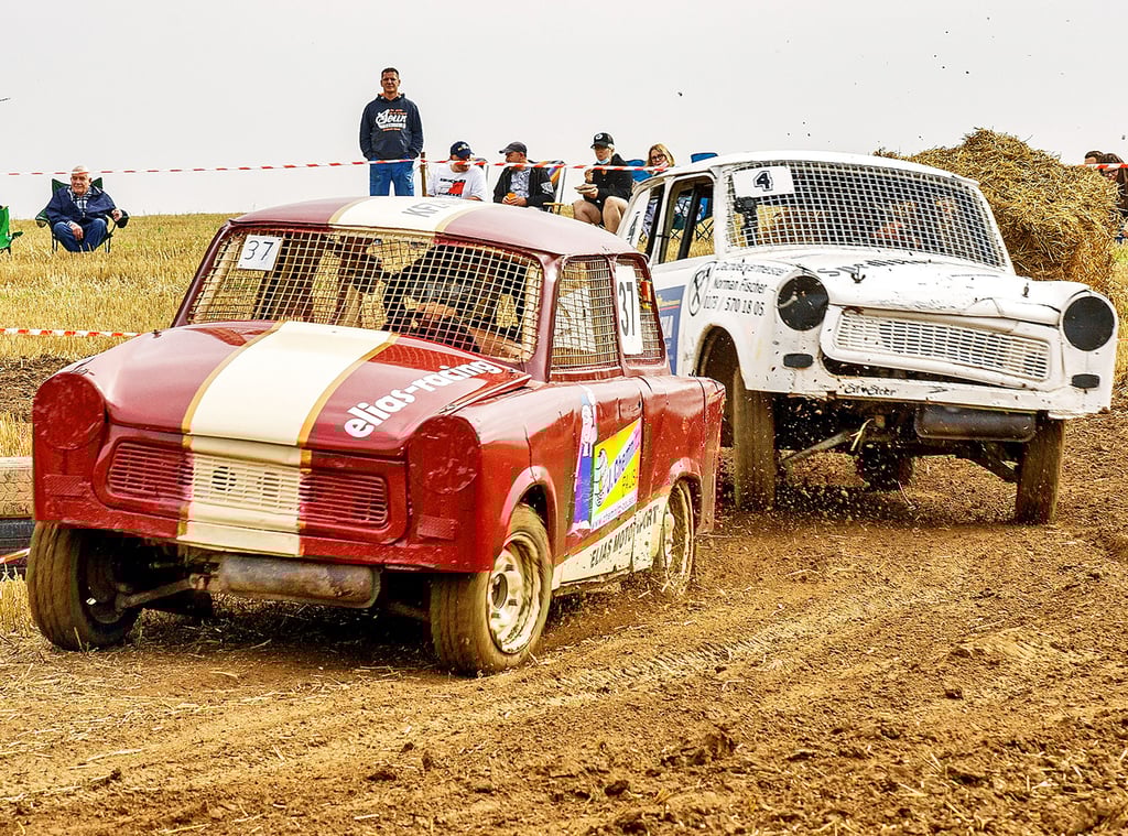 Trabi-Ralley und Dreschfest in Loitzschütz: Wie Helden geboren werden ...