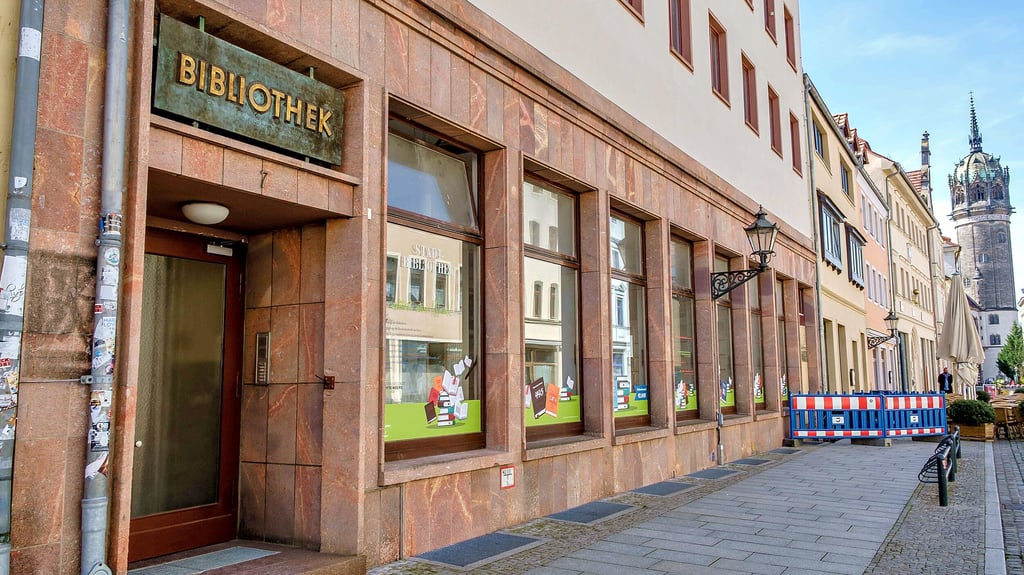 Gebühren der Stadtbibliothek Wittenberg: Sie steigen und sie fallen