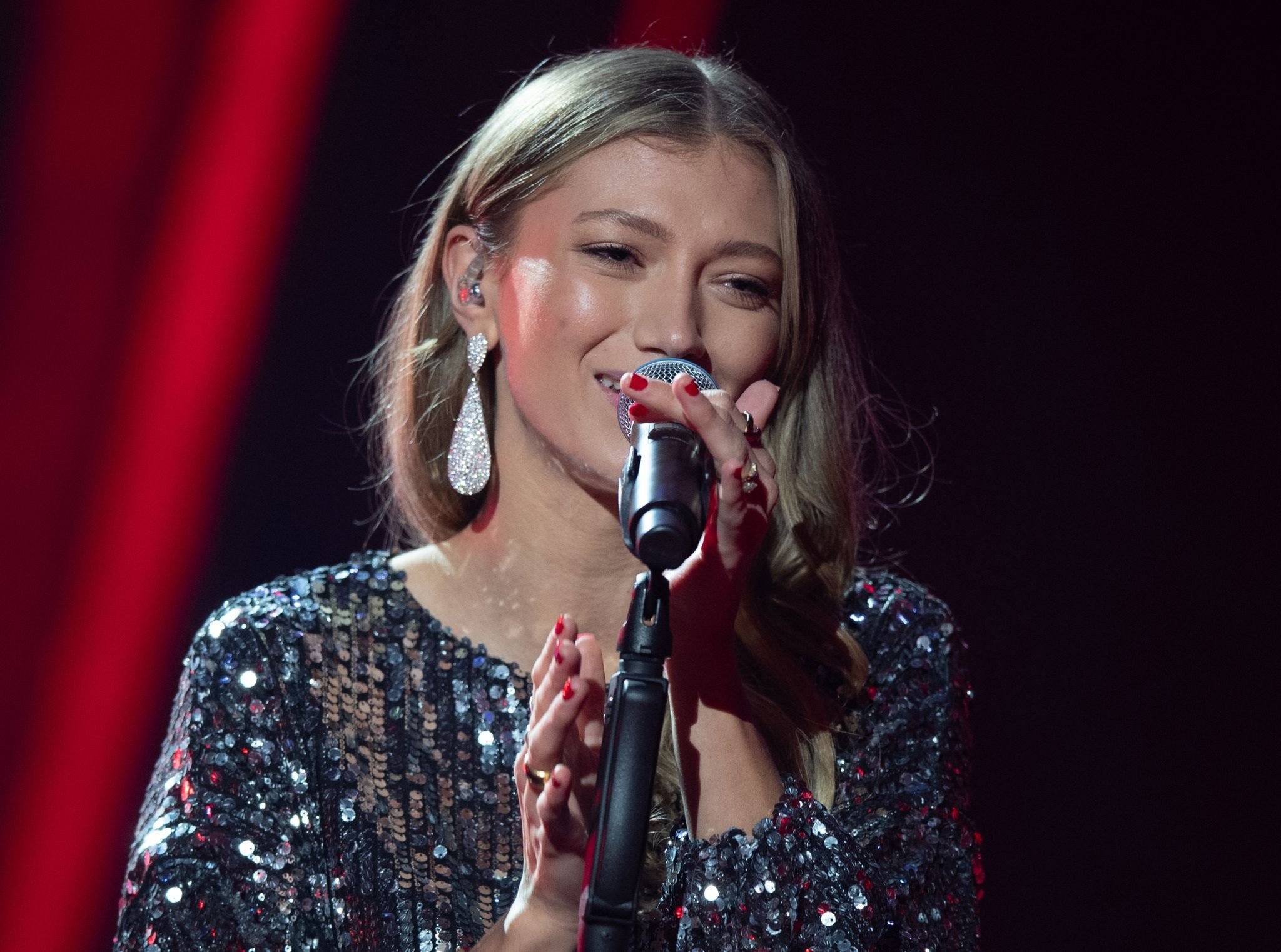 Casting-Show: Leony sitzt mit Bohlen und Lombardi in DSDS-Jury