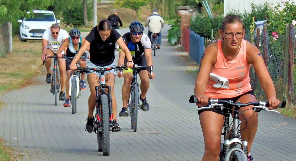 Sommerbad: Quedlinburger mit Sieg-Abo beim Triathlon in Osterwieck
