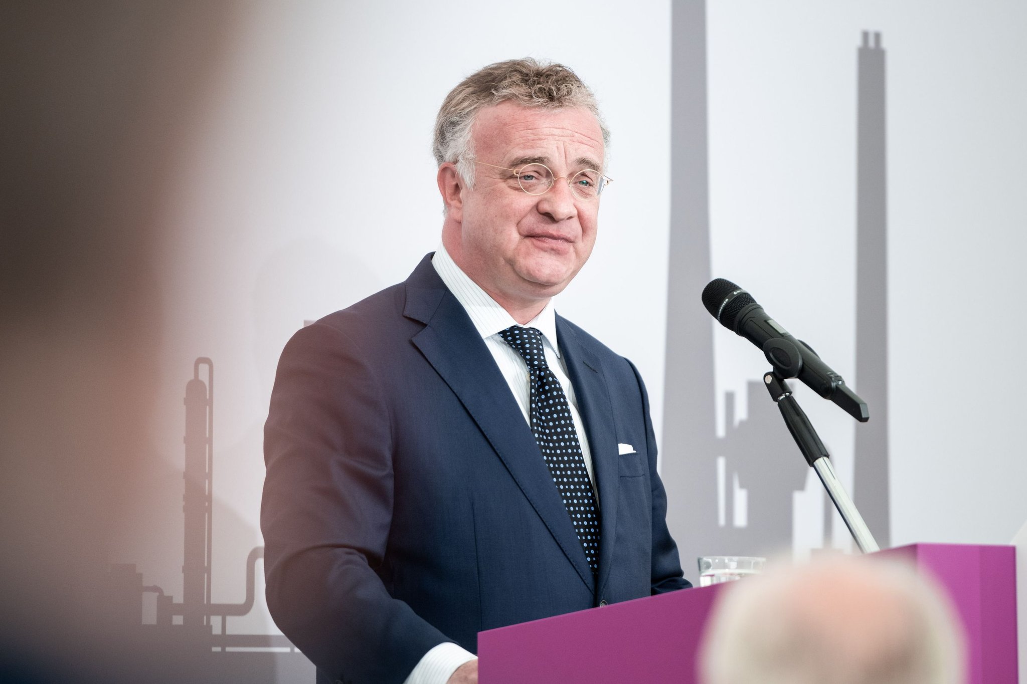 Chemie-Verbandschef Kullmann fordert Entlastung seiner Branche bei ...