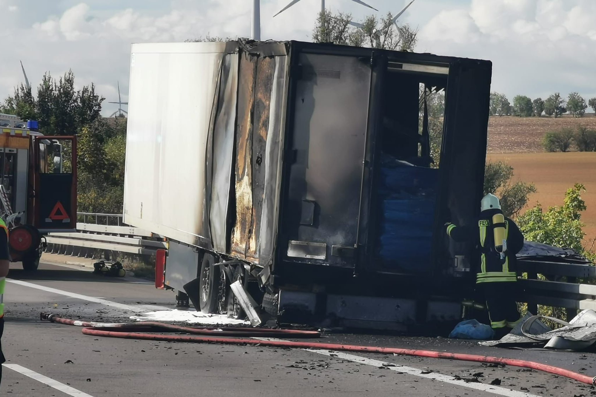Unfall A14 bei Bernburg: Autobahn Richtung Halle Leipzig gesperrt