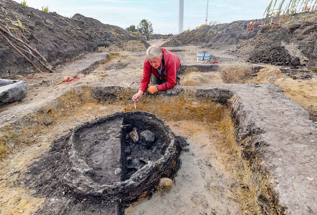 Ausgrabung bei Drosa: Überreste von mittelalterlichem Ankendorf entdeckt