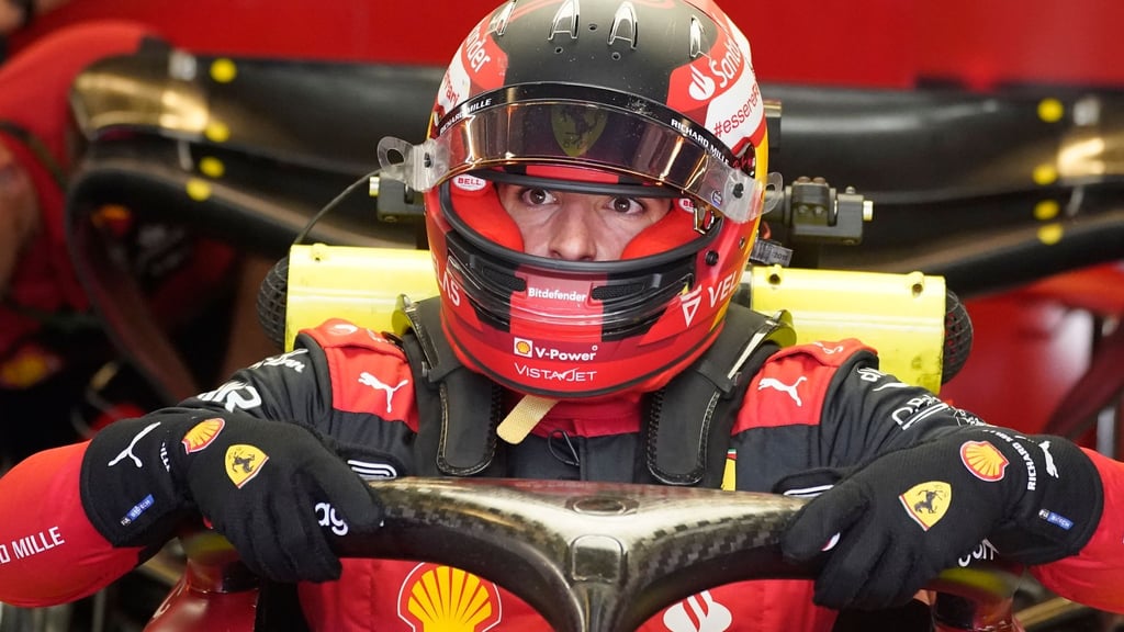 Formel 1: Sainz auf Pole am schweren Red-Bull-Tag nach Mateschitz-Tod