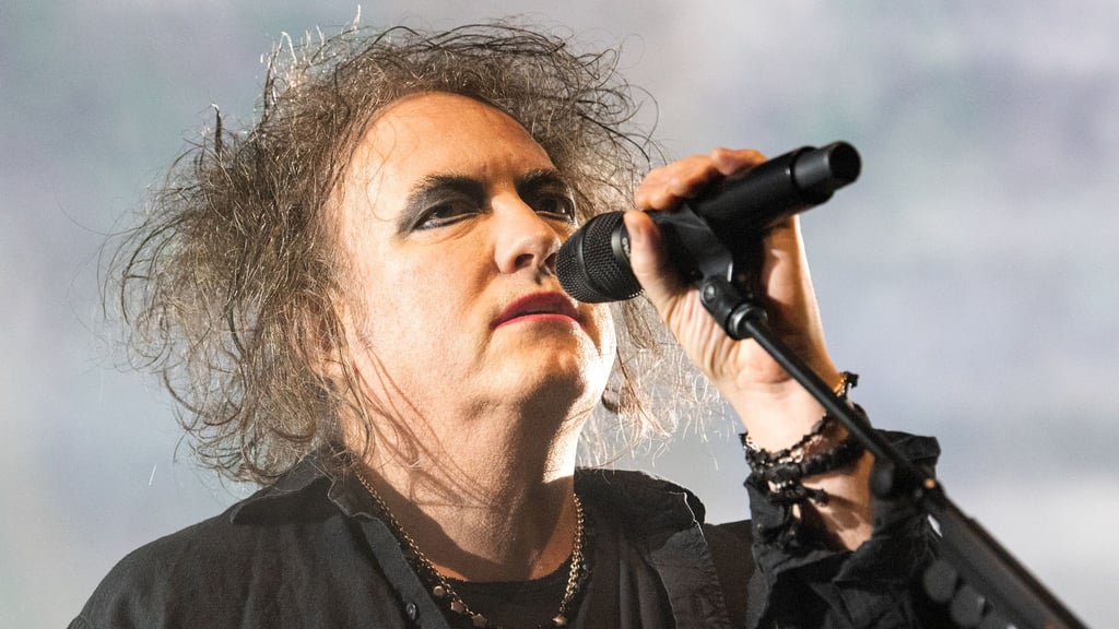 Gothic-Rocker: The Cure begeistern ihre Fans in Hamburg