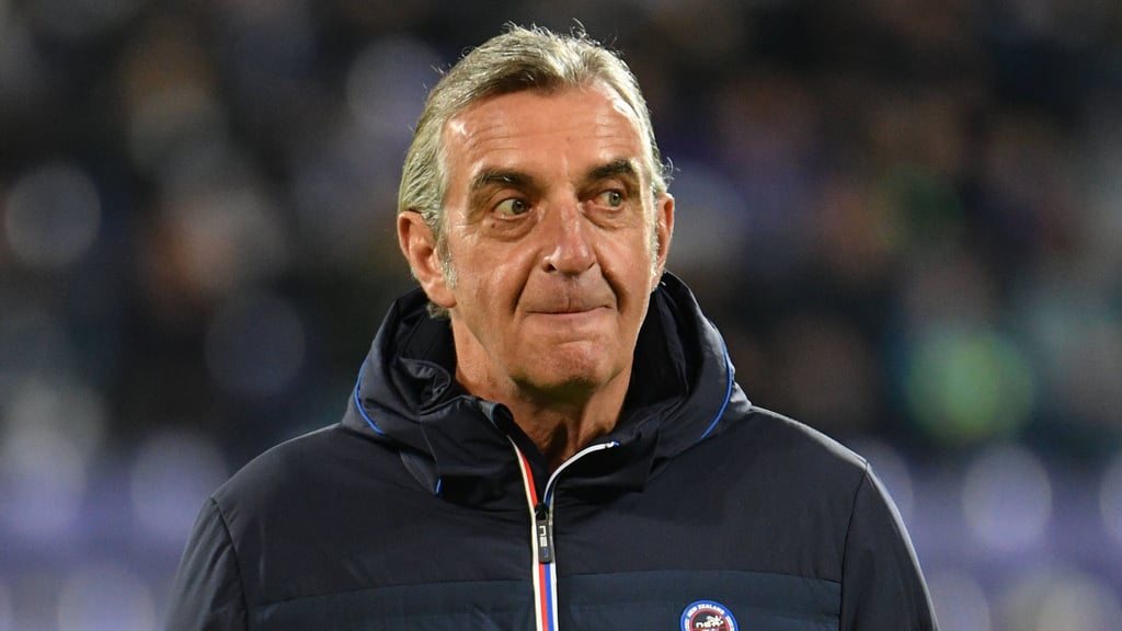 Hallescher FC: Ralf Minge bremst Erwartungen bei Wintertransfers