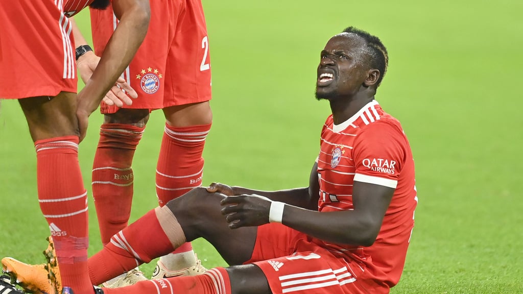 Fehlt Bayern-Star gegen RB? Mané nach OP wohl drei Monate raus