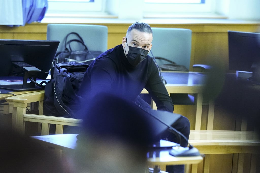 Rapper: Würstelbuden-Prügelei: Urteil für RAF Camora