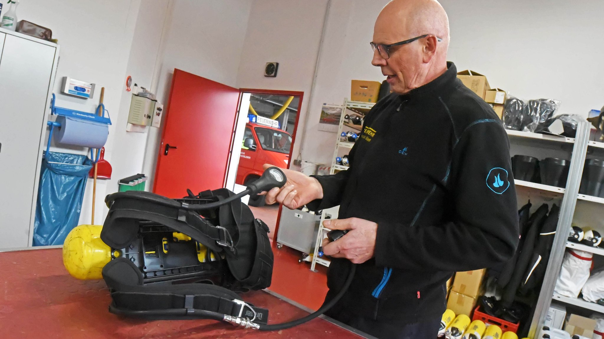 MZ öffnet Türen im Advent: Wie bei der Ascherslebener Feuerwehr alles ...