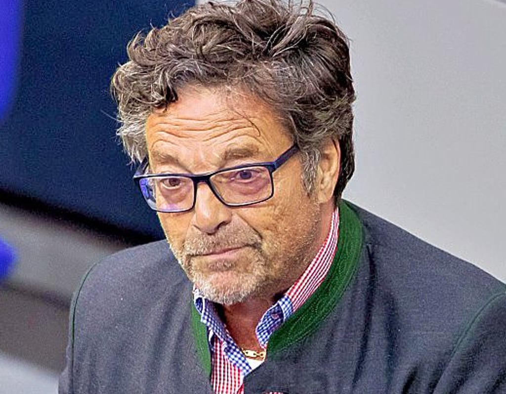 Tausend Mal berührt: Linke-Politiker stellt Anzeige gegen Silbereisen