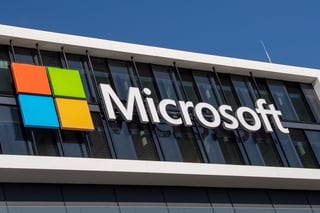 Softwarekonzern: Microsoft mit Gewinneinbruch - Prognose enttäuscht Börse
