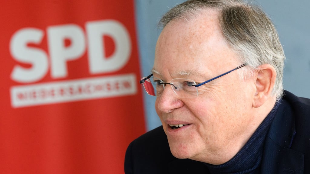 Parteien: Weil will an der Spitze der Landes-SPD bleiben